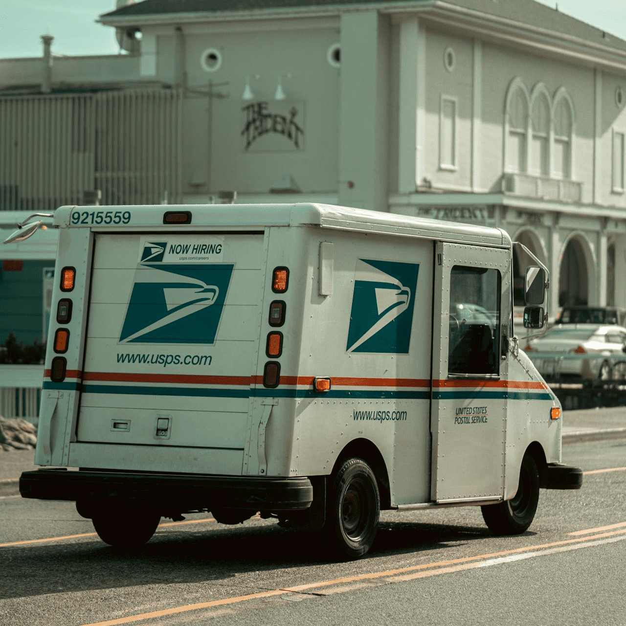 Time to Choose! USPS Workers, Here’s What You Should Know Before Open ...